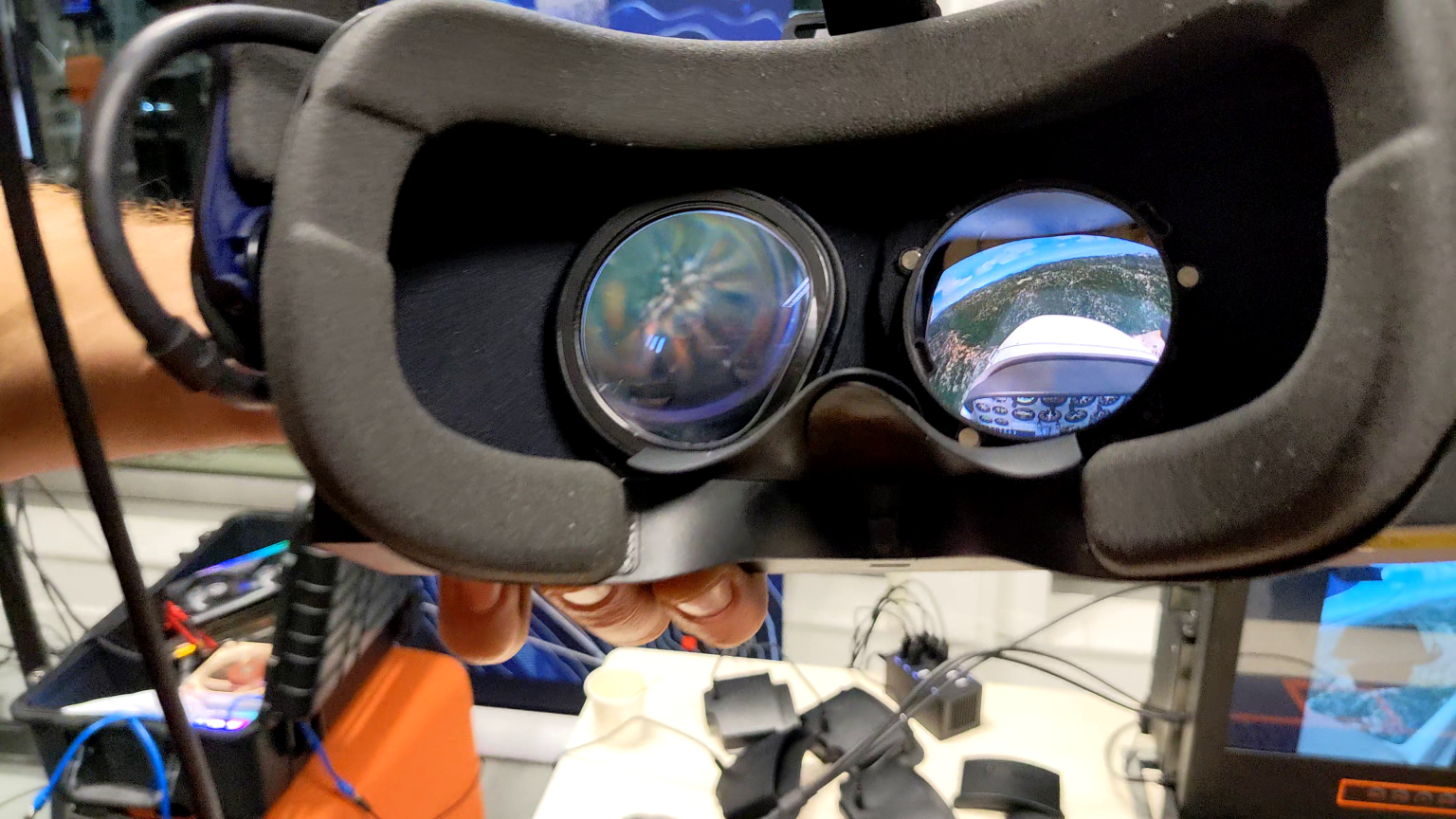 I tested the Pimax Crystal ! - Lebois Racing